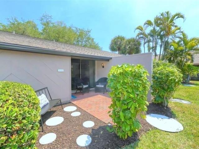 1 BR, 1 BA Apartment 3543 Longmeadow, Sarasota, FL 34235