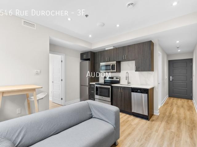 1 BR, 1 BA Apartment 3546 Rue Durocher, MontrÃ©al, QC H2X 2E5
