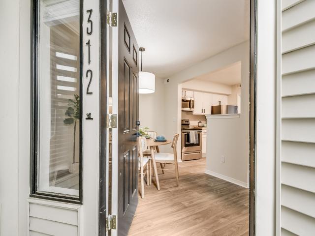 1 BR, 1 BA Apartment 3550 Rainbow Boulevard Unit 318, Kansas City, KS 66103