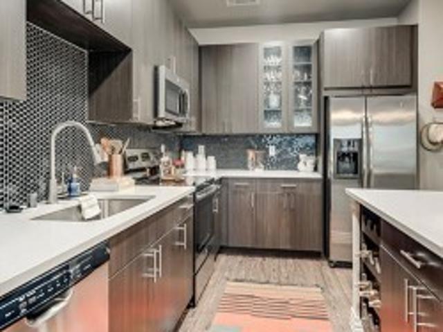 1 BR, 1 BA Apartment 355 Vistaglen Dr, Plano, TX 75074