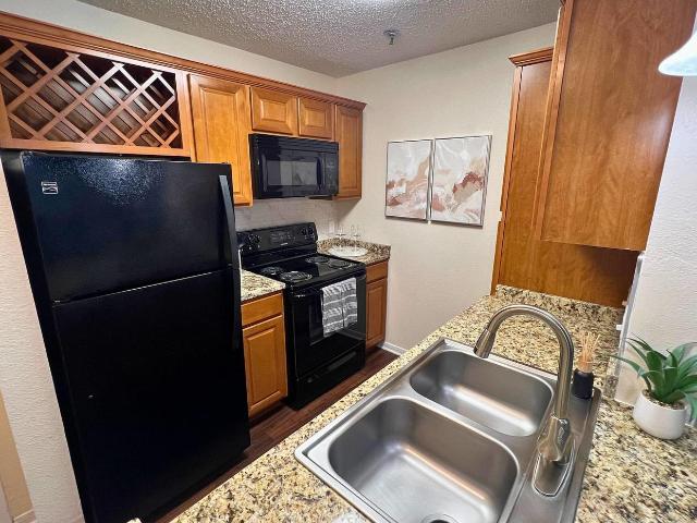 1 BR, 1 BA Apartment 359 North West Street Unit 360, Indianapolis, IN 46202