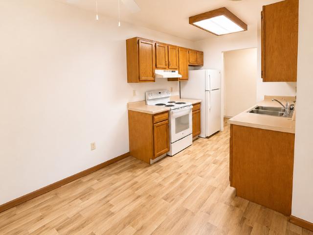 1 BR, 1 BA Apartment 35 Hart Road, Sun Prairie, WI 53590