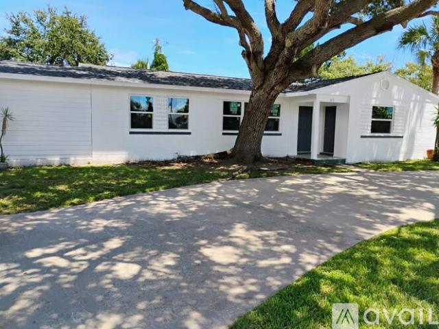 1 BR, 1 BA Apartment 363 S Haliffaz, Unit B, Ormond Beach, FL 32176