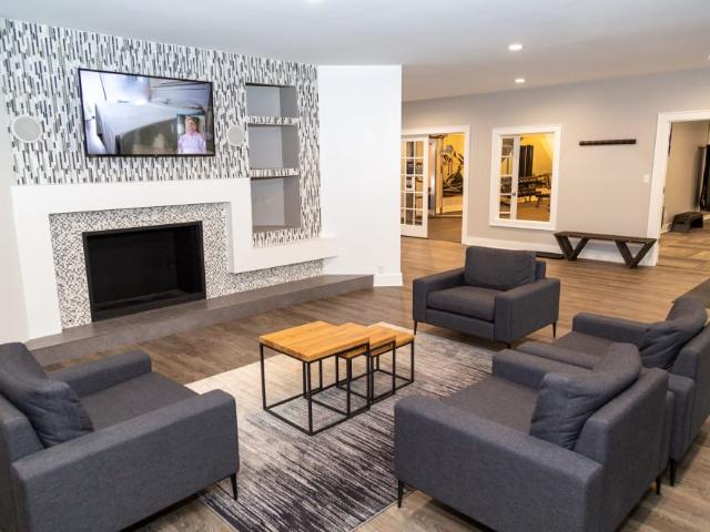 1 BR, 1 BA Apartment 3600 Harry S Truman Ext Unit 18 1814, Saint Charles, MO 63301