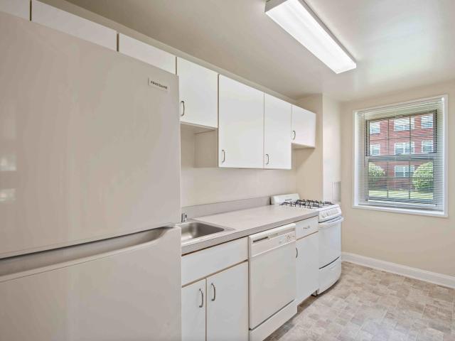 1 BR, 1 BA Apartment 3603 Glengyle Avenue Unit B1, Baltimore, MD 21215