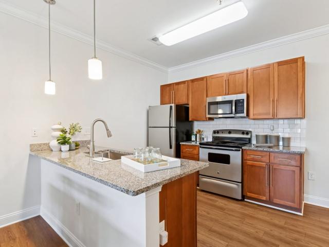 1 BR, 1 BA Apartment 3619 N Elm St Unit 3A, Greensboro, NC 27455