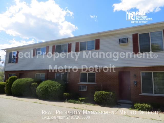 1 BR, 1 BA Apartment 36241 Hathaway St, New Baltimore, MI 48047
