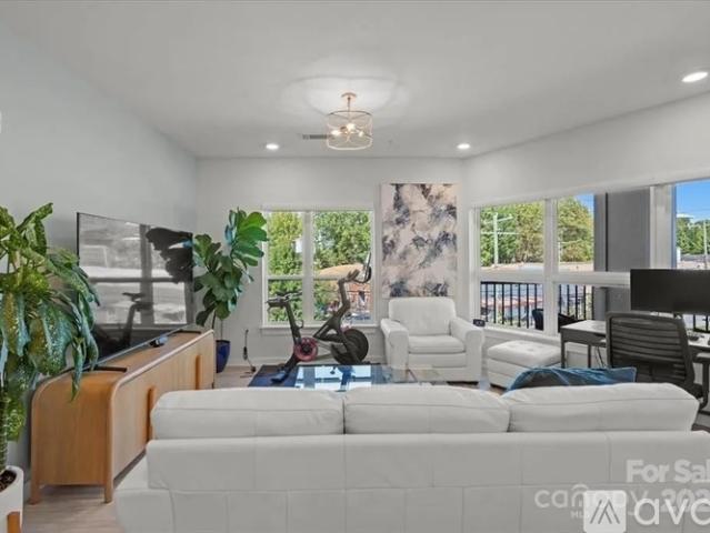 1 BR, 1 BA Apartment 3630 North Davidson Street, Unit 3313, Charlotte, NC 28205