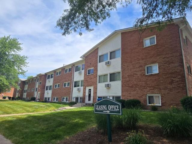 1 BR, 1 BA Apartment 3632 Pine Ridge Court Unit 20204, Moline, IL 61265