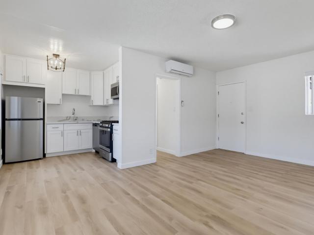 1 BR, 1 BA Apartment 3636 W Imperial Hwy, Inglewood, CA 90303