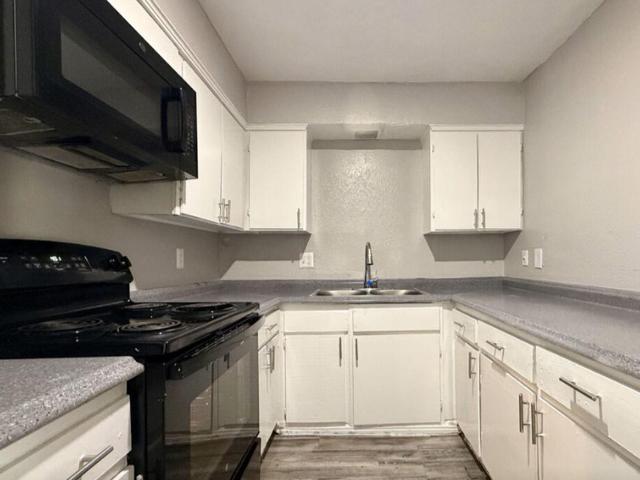 1 BR, 1 BA Apartment 3702 Legendary Lane Unit 123 LAMA, Dallas, TX 75224