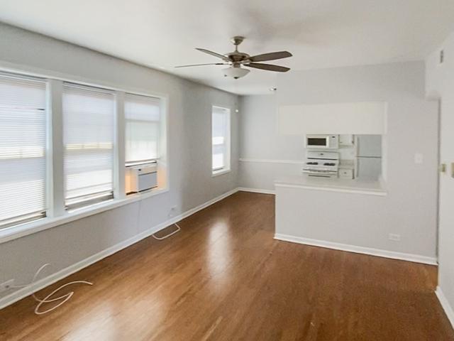 1 BR, 1 BA Apartment 3708 North Sheffield Avenue Unit 3708 307, Chicago, IL 60613