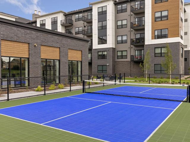 1 BR, 1 BA Apartment 370 125th Avenue Northeast Unit 430, Minneapolis, MN 55434