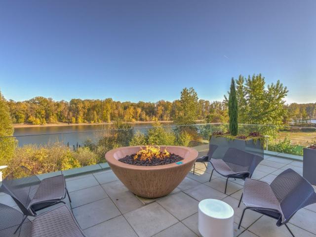 1 BR, 1 BA Apartment 3750 S River Pkwy Unit 122, Portland, OR 97239