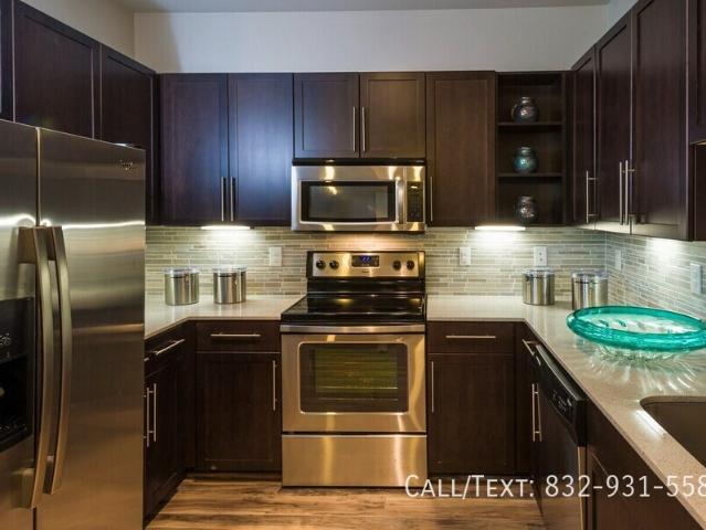 1 BR, 1 BA Apartment 3788 Richmond Ave, Houston, TX 77045