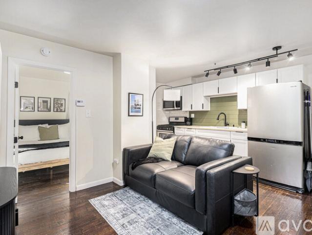 1 BR, 1 BA Apartment 37 Gold Ave NW, Unit 2, Grand Rapids, MI 49504