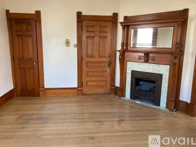 1 BR, 1 BA Apartment 37 Perry Street, Unit Apt 3, Barre, VT 05641