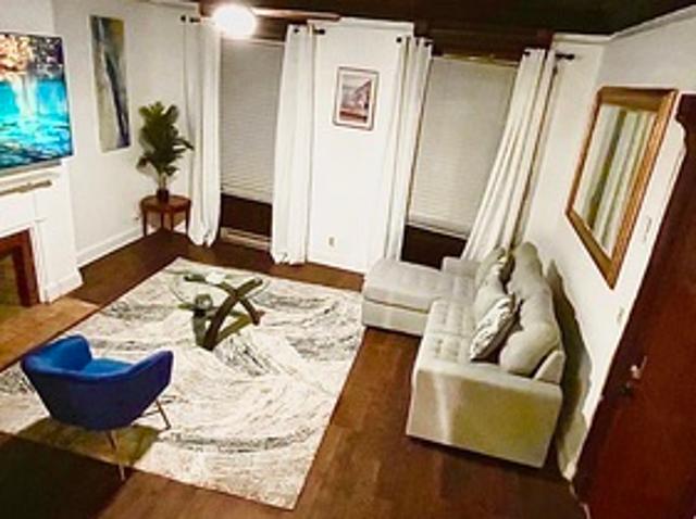 1 BR, 1 BA Apartment 37 Ten Broeck Street, Unit 1st Floor/ Fully Furnished, Albany, NY 12210