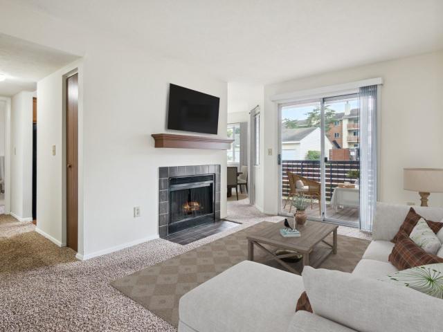 1 BR, 1 BA Apartment 3800 Woodridge Blvd Unit 1103D, Fairfield, OH 45014