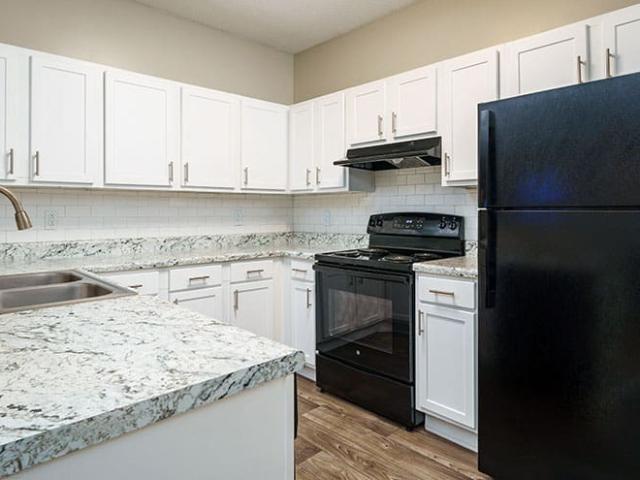 1 BR, 1 BA Apartment 3801 Galleria Woods Drive Unit 117CR, Birmingham, AL 35236