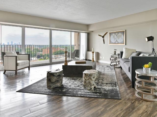1 BR, 1 BA Apartment 3801 North Meridian Street Unit 2007, Indianapolis, IN 46208