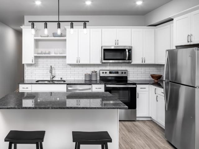 1 BR, 1 BA Apartment 3820 W 31st St Unit 100, Minneapolis, MN 55416