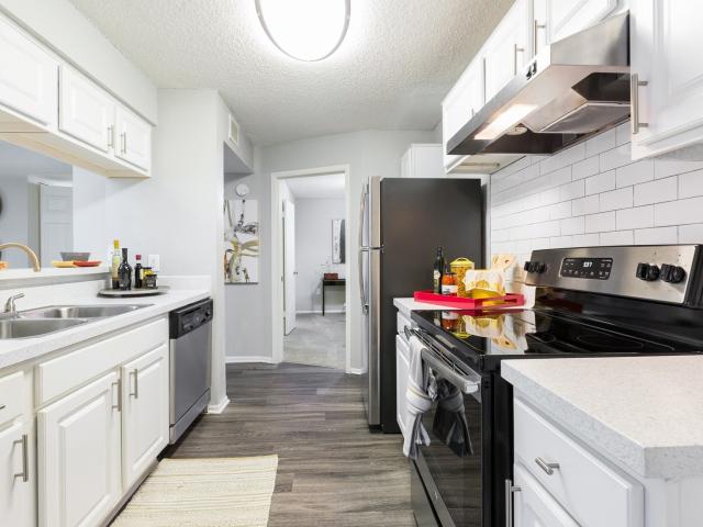 1 BR, 1 BA Apartment 3831 Northgreen Avenue Unit 2002, Tampa, FL 33624