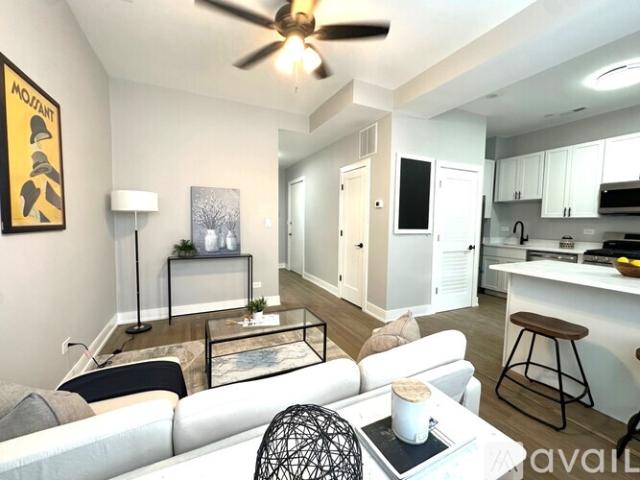 1 BR, 1 BA Apartment 3834 N Wilton Ave, Unit 3836 #1, Chicago, IL 60613