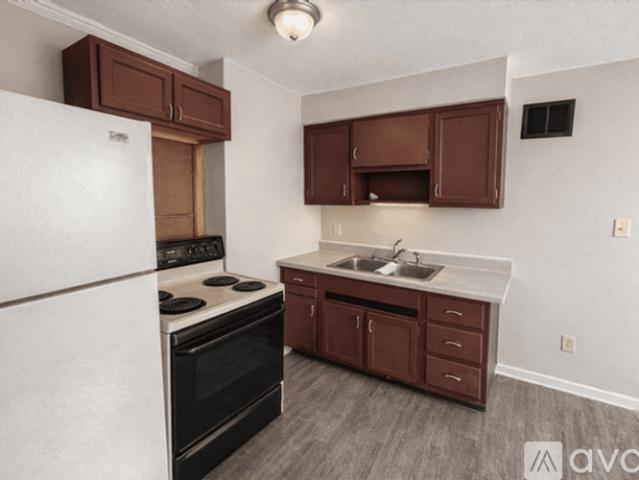 1 BR, 1 BA Apartment 3841 Carroll Ave, Unit 3, Dayton, OH 45405
