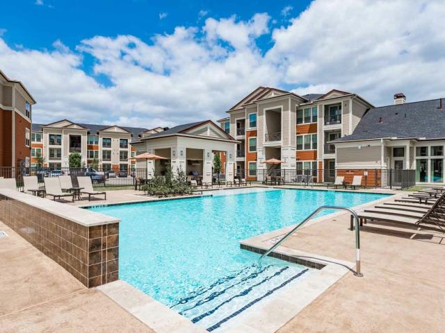 1 BR, 1 BA Apartment 3852 Telephone Rd Unit omit 8210, Houston, TX 77023