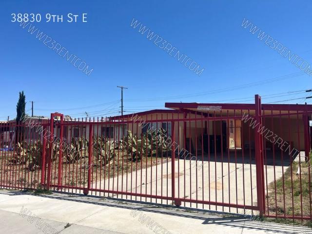 1 BR, 1 BA Apartment 38830 9th St E, Palmdale, CA 93550