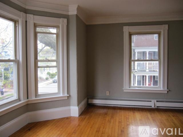 1 BR, 1 BA Apartment 38 Breed Street, Unit 2L, Lynn, MA 01902