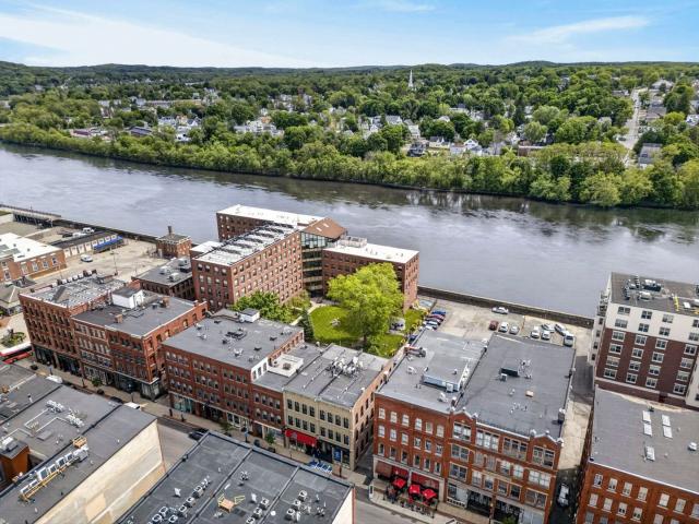 1 BR, 1 BA Apartment 38 Washington Street, Haverhill, MA 01832
