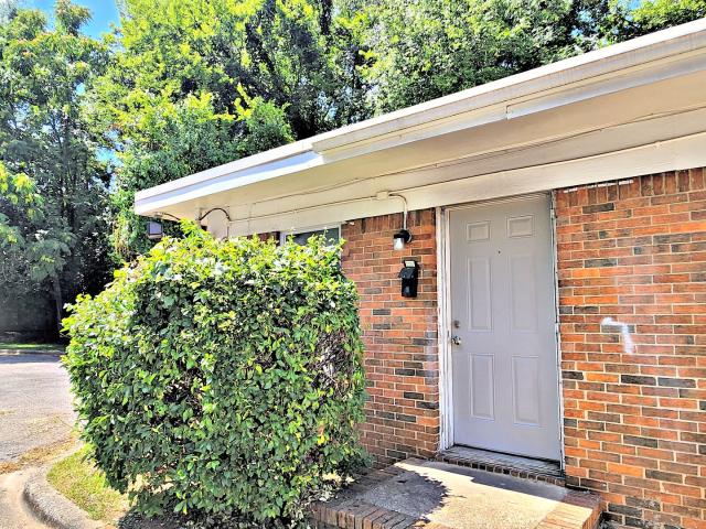 1 BR, 1 BA Apartment 3900 Rucker Circle SW, Huntsville, AL 35805