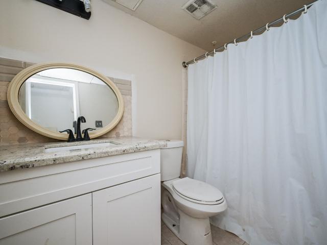 1 BR, 1 BA Apartment 3900 Woodchase Drive, Houston, TX 77042