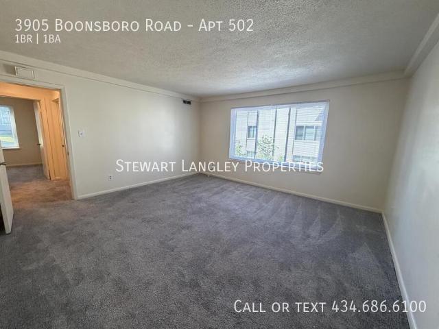1 BR, 1 BA Apartment 3905 Boonsboro Road, Lynchburg, VA 24503