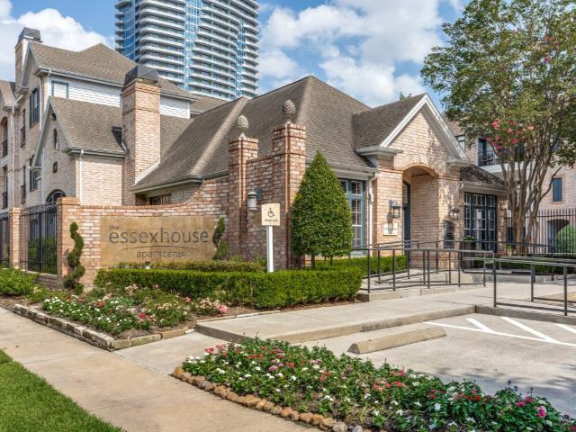 1 BR, 1 BA Apartment 3919 Essex Lane Unit 203, Houston, TX 77027
