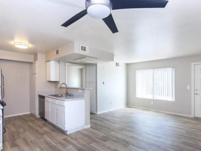 1 BR, 1 BA Apartment 3985 E Cheyenne Ave, Las Vegas, NV 89115