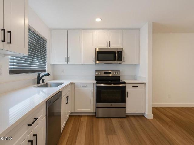 1 BR, 1 BA Apartment 399 Erbes Road, Thousand Oaks, CA 91362