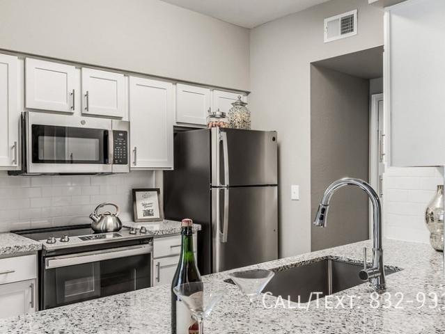 1 BR, 1 BA Apartment 3000 Kingwood Dr, Kingwood, TX 77339