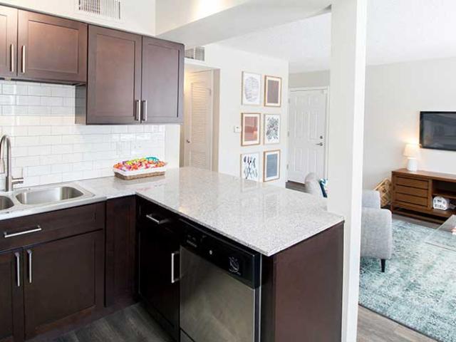 1 BR, 1 BA Apartment 3000 University Avenue Unit 18106, West Des Moines, IA 50266