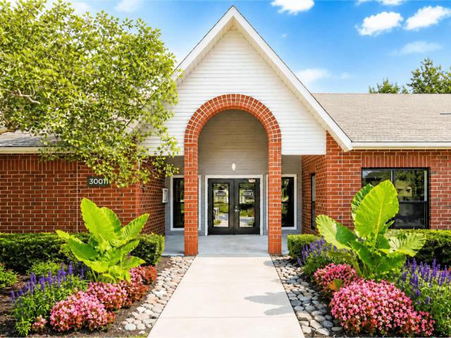 1 BR, 1 BA Apartment 30011 North Waukegan Road Unit 09 108, Lake Bluff, IL 60044