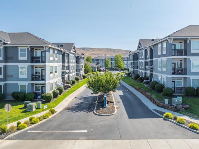 1 BR, 1 BA Apartment 3003 Queensgate Drive Unit 5 141, Richland, WA 99352