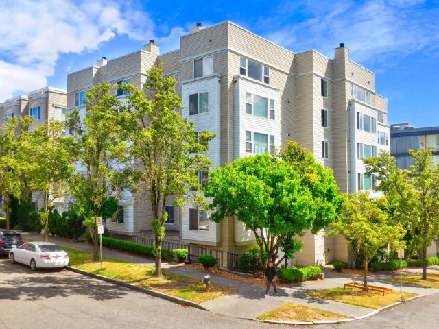 1 BR, 1 BA Apartment 300 11th Avenue Unit 301, Seattle, WA 98122