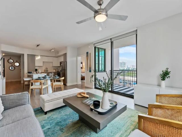 1 BR, 1 BA Apartment 300 Kings Point Drive Unit 202, North Miami Beach, FL 33160