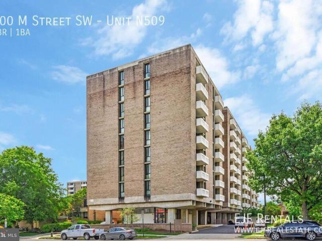 1 BR, 1 BA Apartment 300 M Street SW, Washington, DC 20024