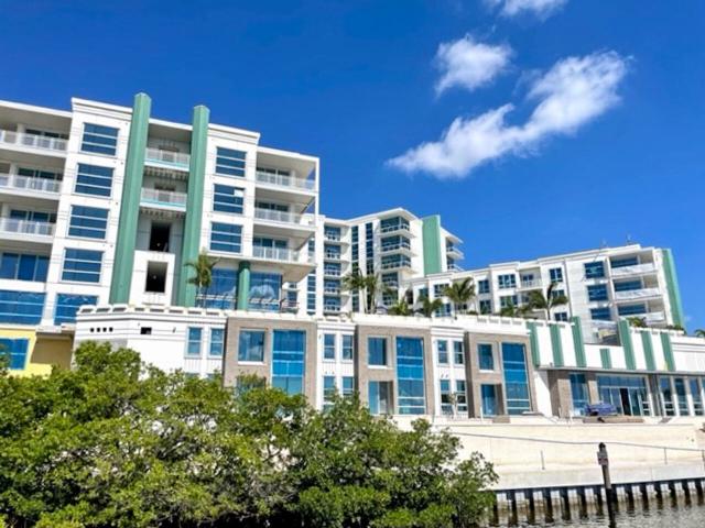 1 BR, 1 BA Apartment 3015 North Rocky Point Drive East Unit 1120, Tampa, FL 33607