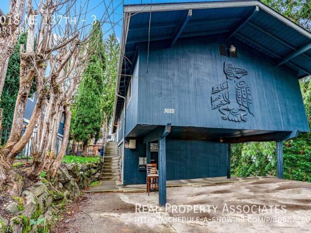1 BR, 1 BA Apartment 3018 NE 137th, Seattle, WA 98125