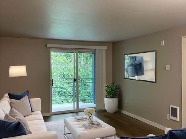 1 BR, 1 BA Apartment 3021 Southwest Bradford Street 416, Seattle, WA 98126