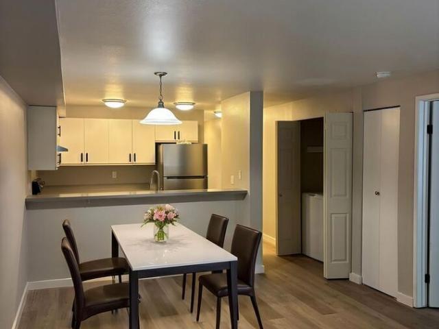 1 BR, 1 BA Apartment 3021 Southwest Bradford Street 102, Seattle, WA 98126